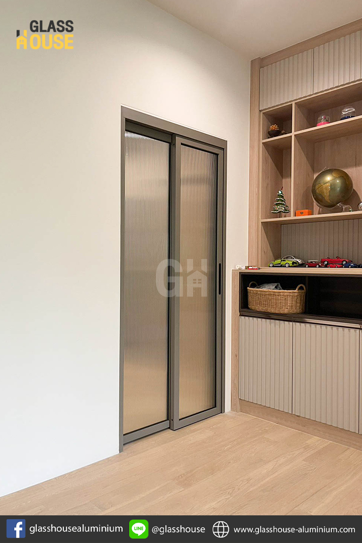 ประตู PC Door , บานเลื่อนสวิง, บานเลื่อน, กั้นห้อง, กั้นแอร์ - Glass House