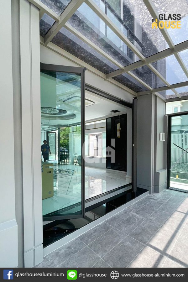 ประตู PC Door , บานเลื่อนสวิง, บานเลื่อน, กั้นห้อง, กั้นแอร์ - Glass House