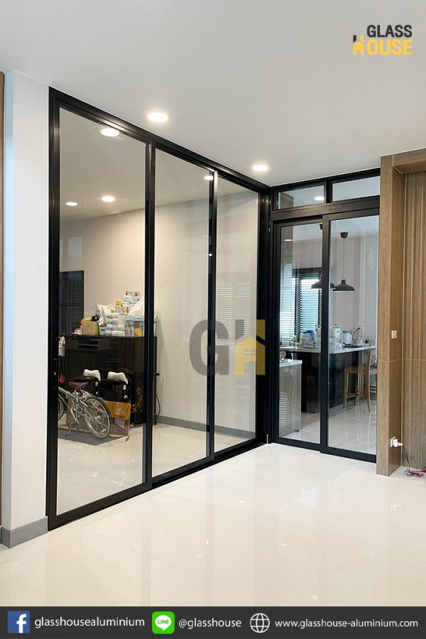 ลูกค้าประตู PC Door - Glass House ประตู pc door กระจก อลูมิเนียม