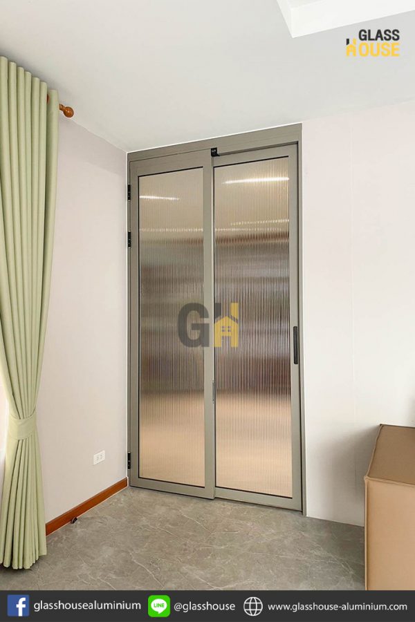 ประตู PC Door , บานเลื่อนสวิง, บานเลื่อน, กั้นห้อง, กั้นแอร์ - Glass House