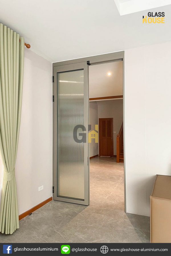ประตู PC Door , บานเลื่อนสวิง, บานเลื่อน, กั้นห้อง, กั้นแอร์ - Glass House